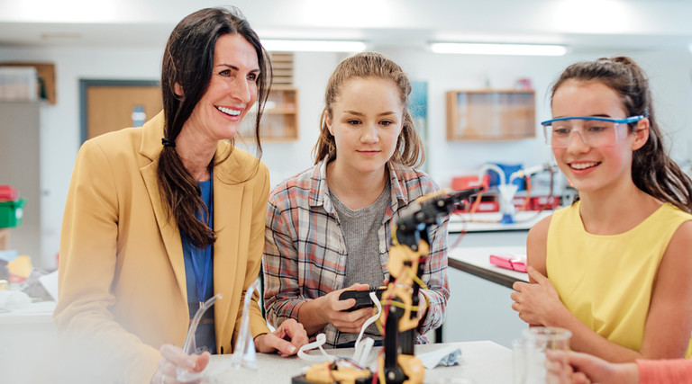 Education Technology Revolutionizes Colleges | EdTech Magazine